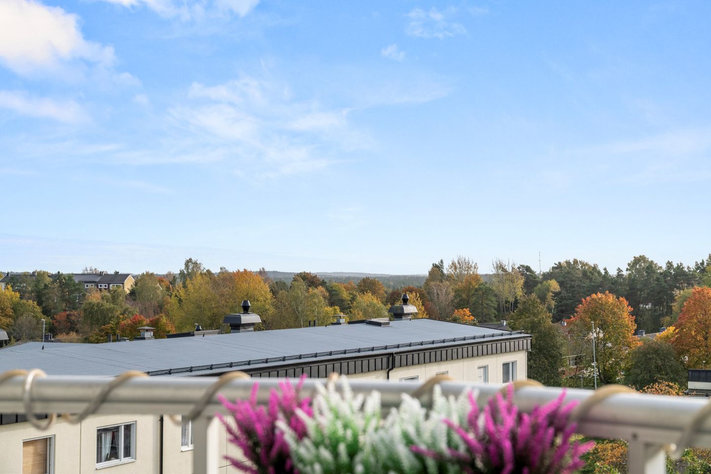 Vädurens gata 225 - Bostadsrätter till salu i Brandbergen ...