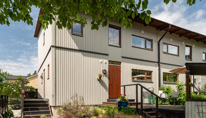 Bostadsrätt till salu i Segeltorp - Väpnarevägen 71 | Länsförsäkringar ...