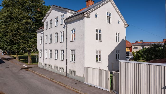 Kommersiellt till salu i Söderköping - Gamla Skolgatan 9a&b, 11 och ...