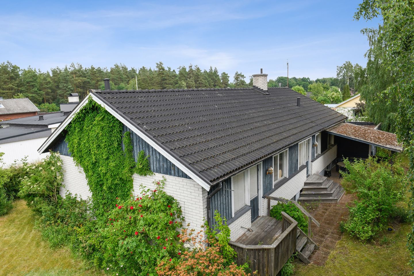 Skogsvägen 19 - Hus och villor till salu i Stora Levene ...