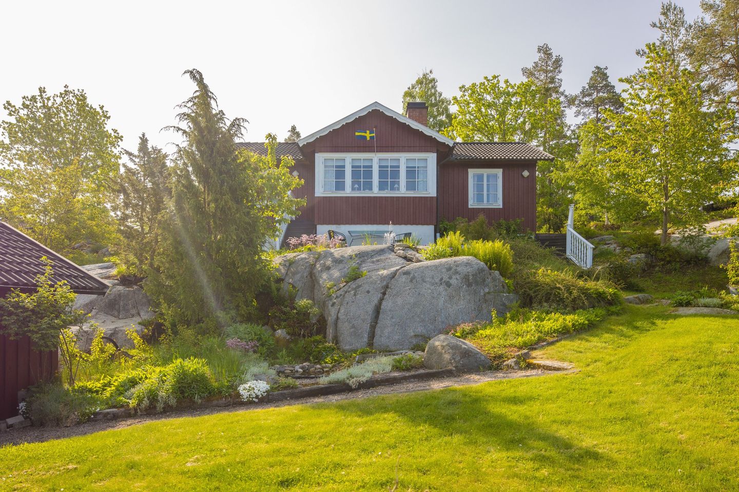 Norra Kedum Prästkragen 8 - Hus och villor till salu i Lidköping ...