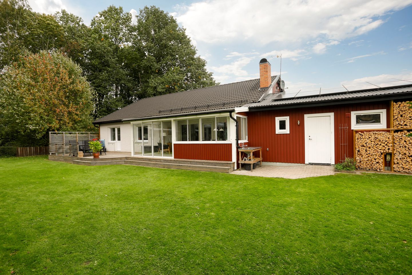 Villa till salu i Stora mellösa - Linblommevägen 8 | Länsförsäkringar ...